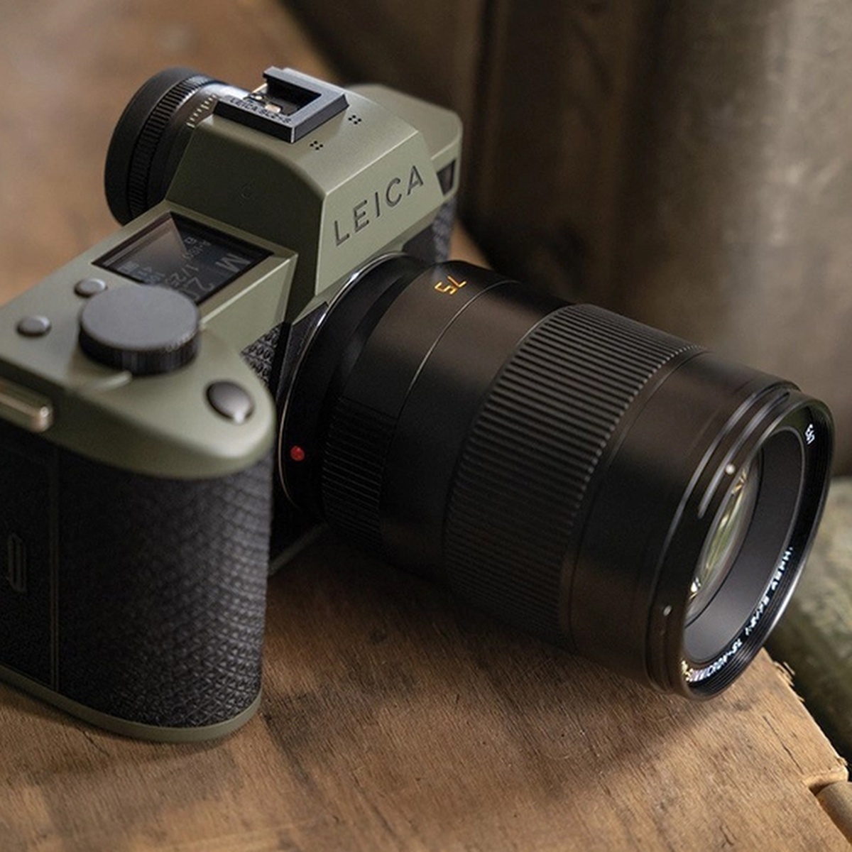 Leica’s Newest SL2-S Camera Gets the Rugged ‘Reporter’ Treatment | Robb ...
