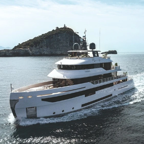 Boat of the Week: This New Convention-Defying 131-Footer Is Like the ...