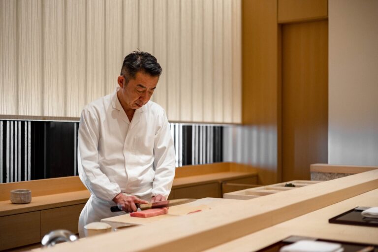 What It’s Like to Stay at Aman Tokyo, a Wellness Sanctuary in the Skies ...