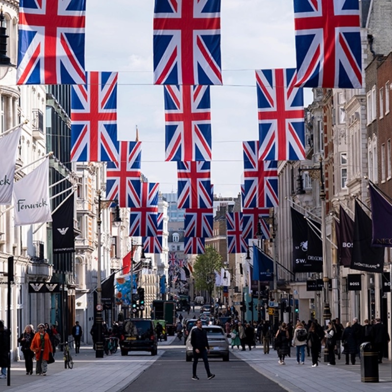 Americans Will Spend More Than Brits to Celebrate King Charles’s ...