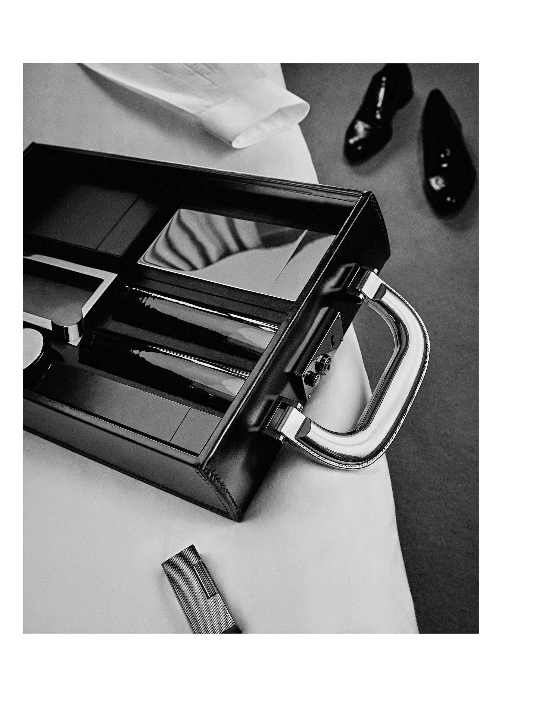 Dunhill Celebrates 130 Years of Brand Heritage, With a New Collection ...