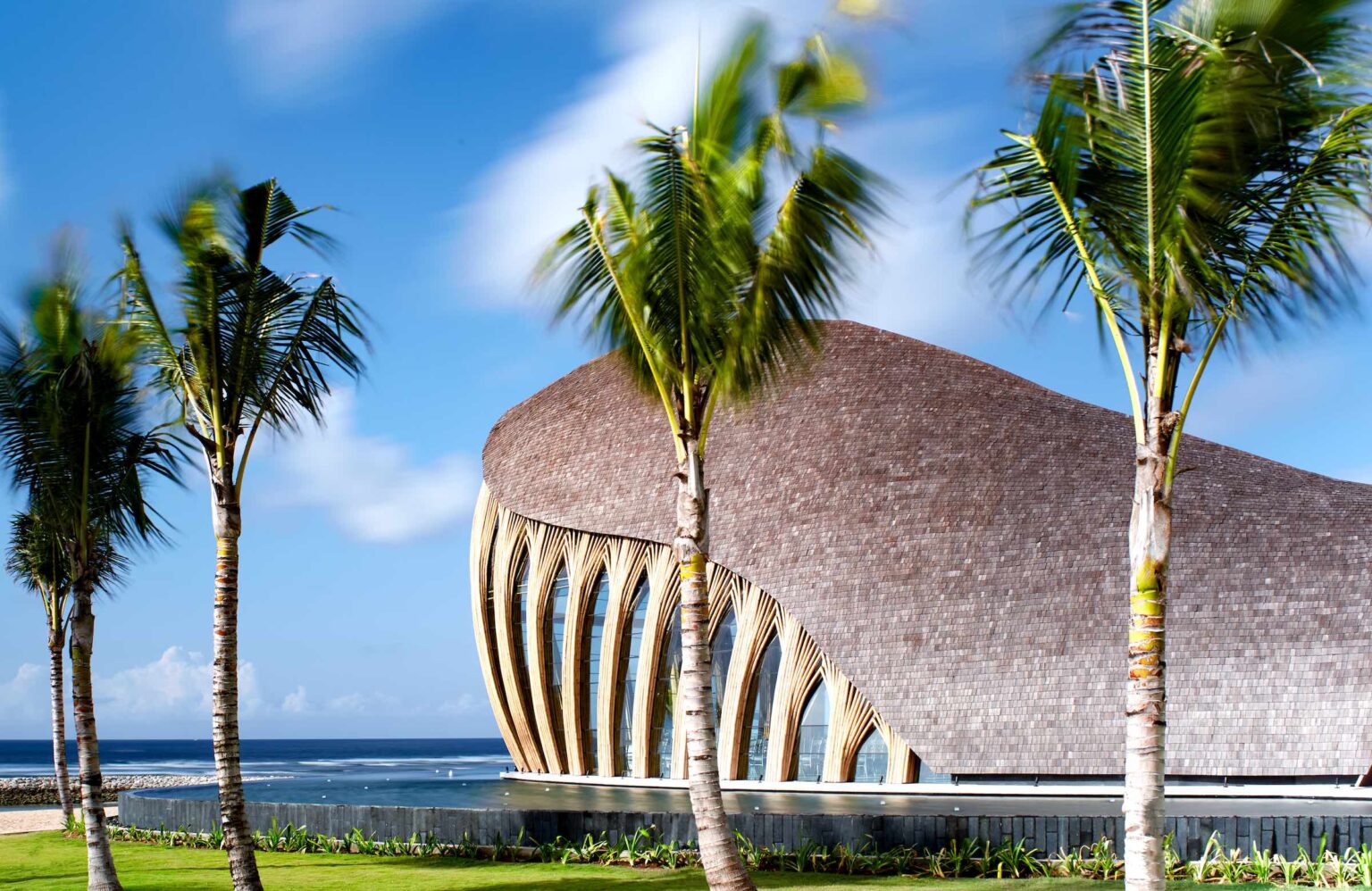 What It’s Like to Stay at The Apurva Kempinski Bali, Where Majesty ...