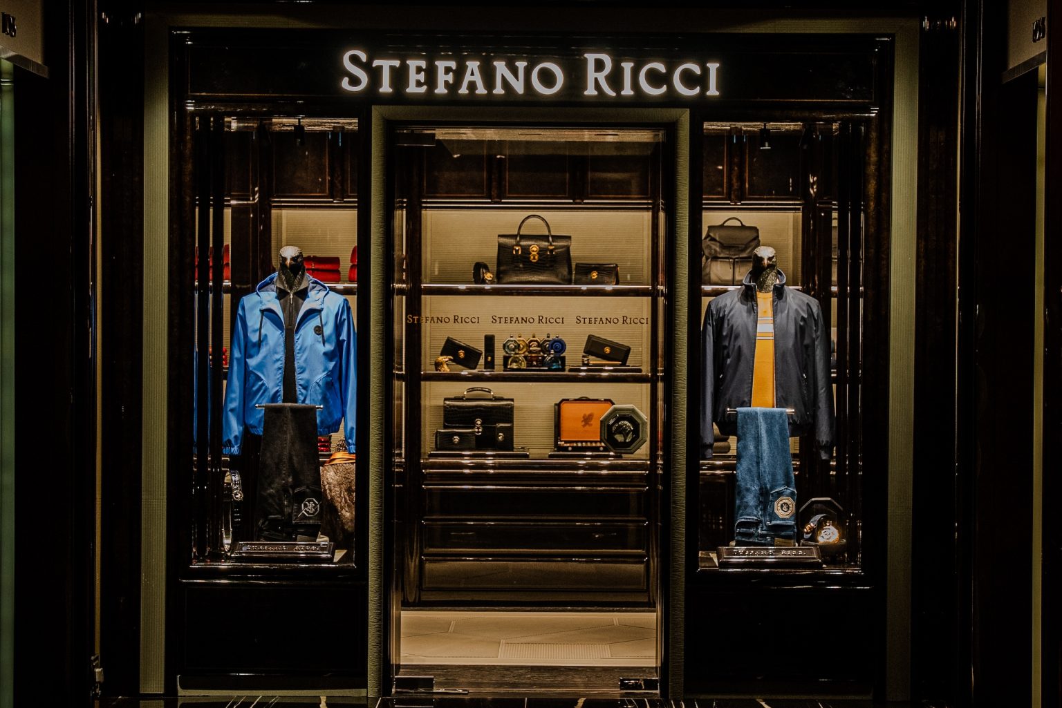 New Stefano Ricci Store at The Ritz-Carlton, Hong Kong Presents Refined ...