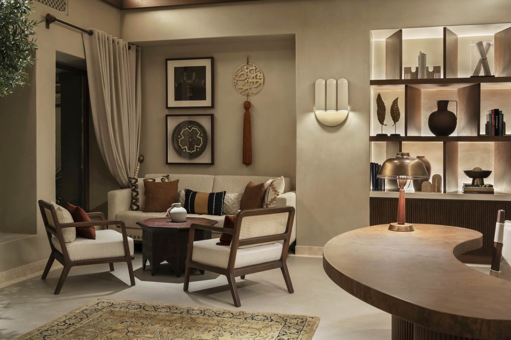 This Seminal Desert Resort in Dubai Embraces a New Chapter of Arabian Design | Robb Report Hong Kong